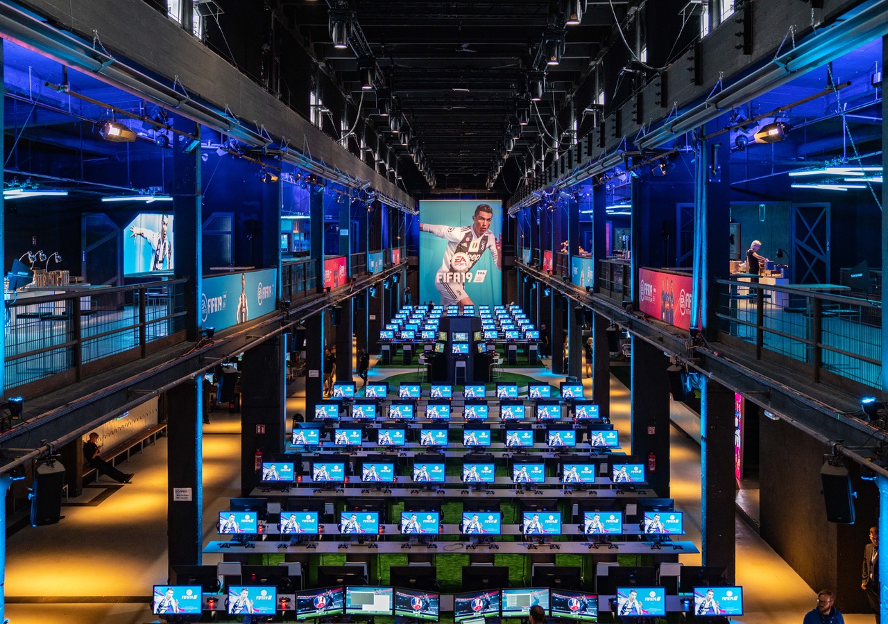 FIFA 19 / Pre-Launch-Event 2018 / EA - Team Sollik